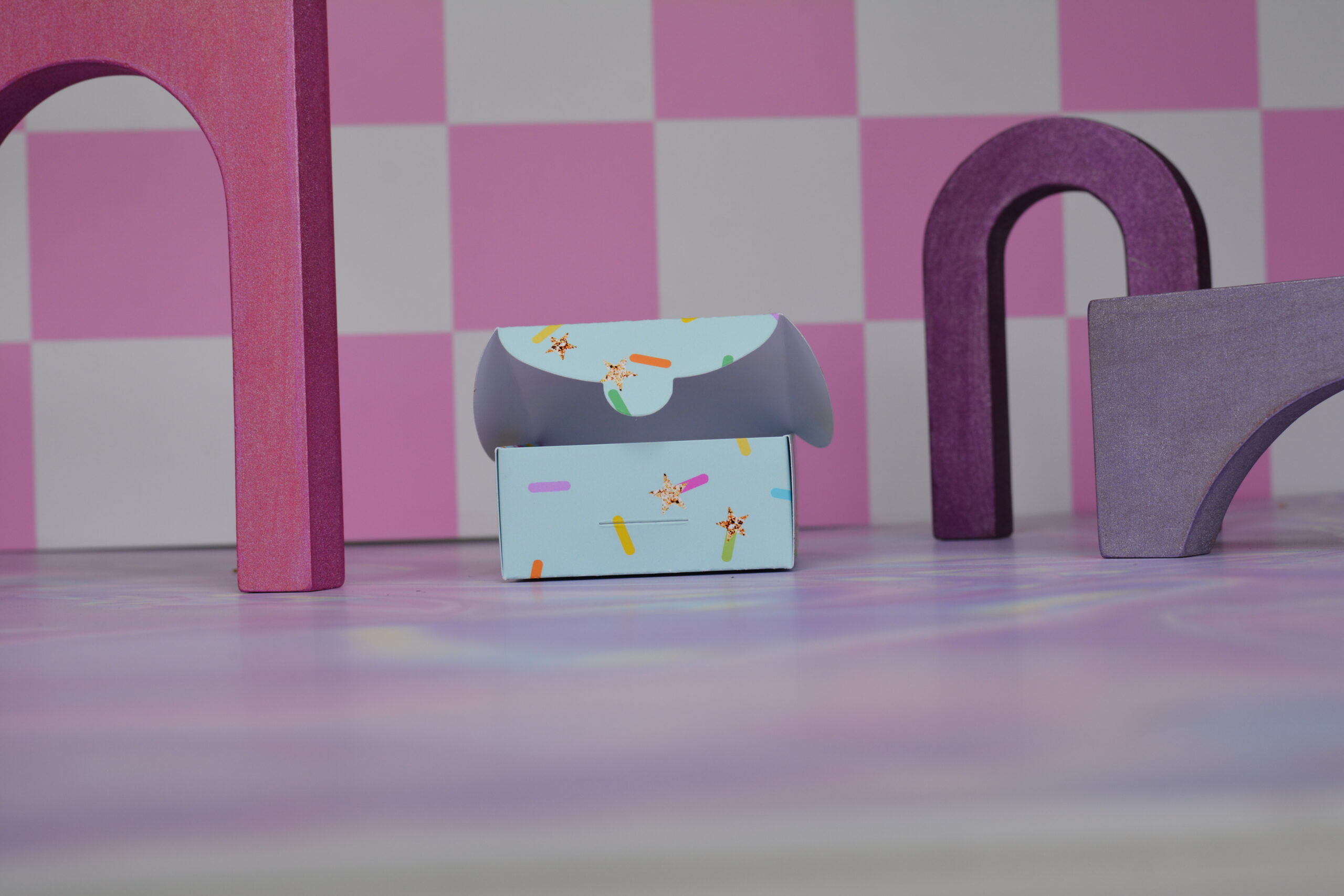 Tiny Box – Studio May Pimper