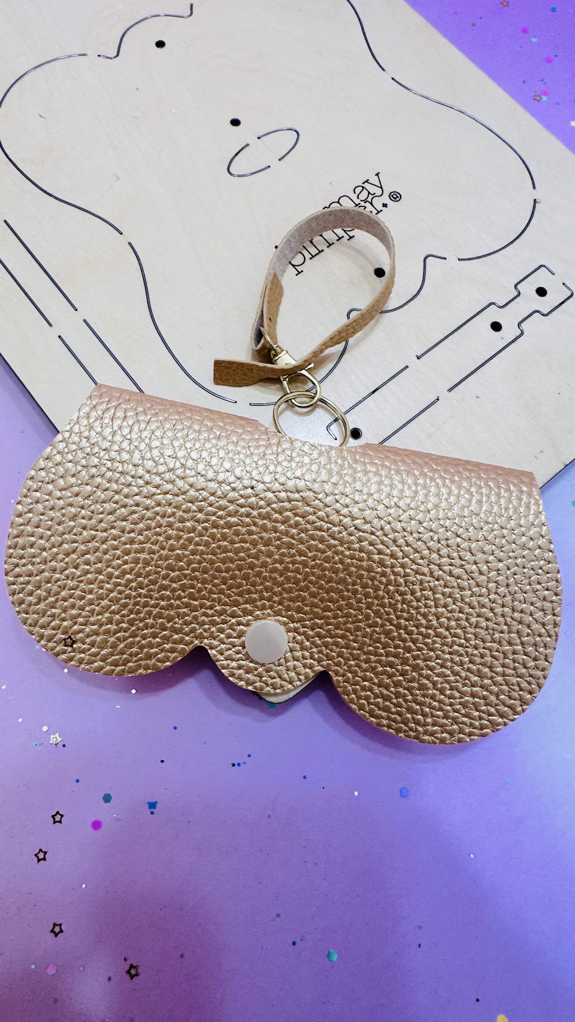 Shades Case – Studio May Pimper